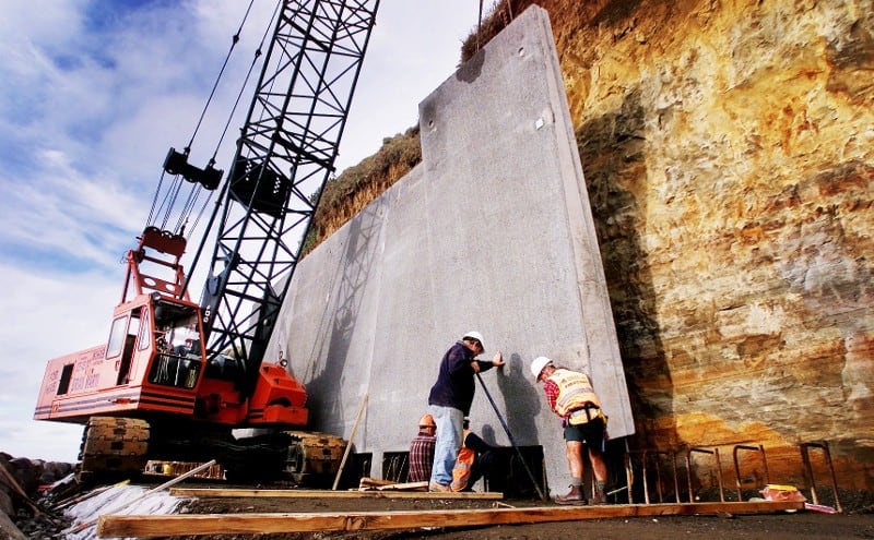 Barriers Retaining Walls | Ultimate Engineered Concrete